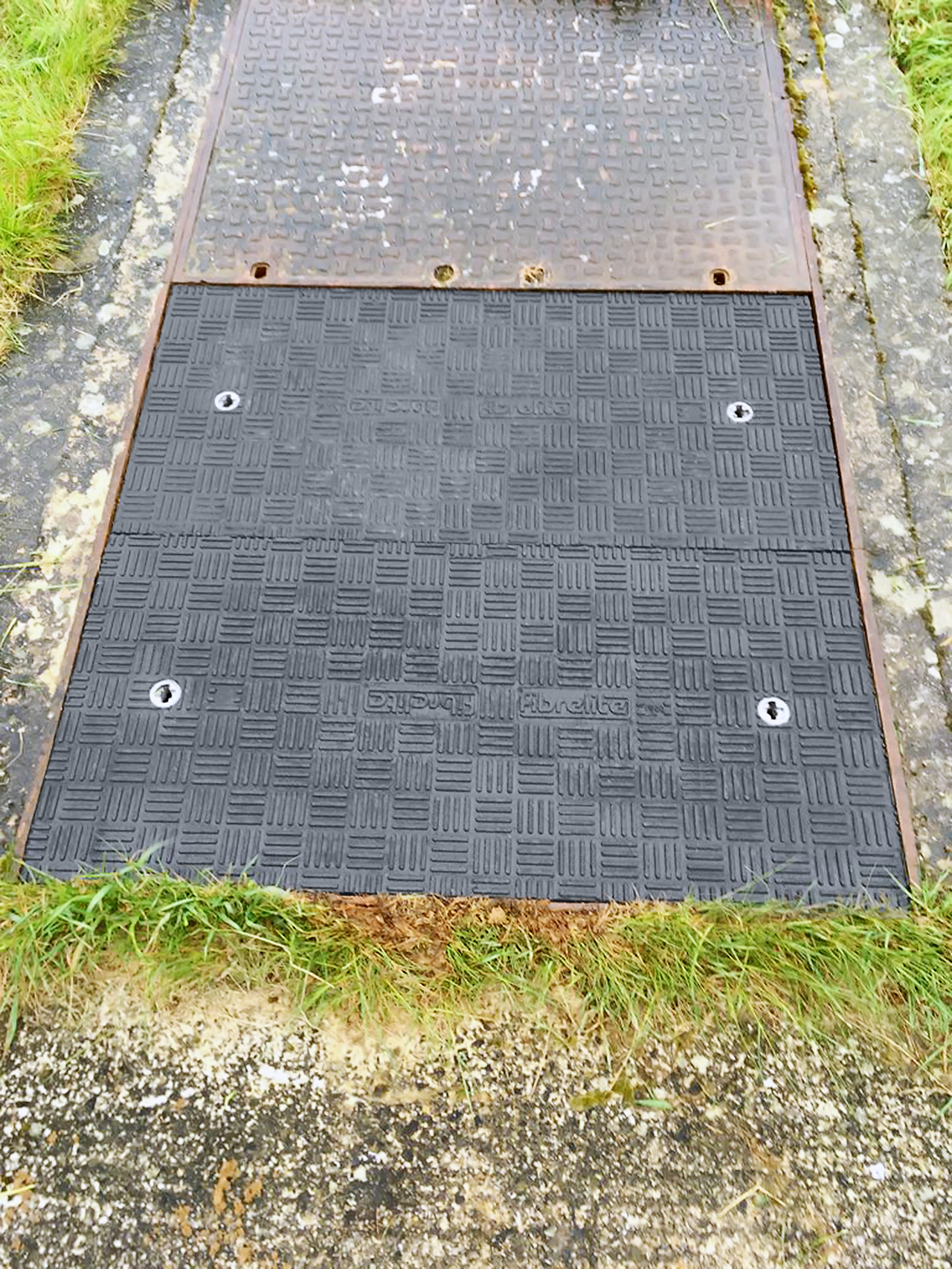 Regional Airport, Bedfordshire, UK - Fibrelite
