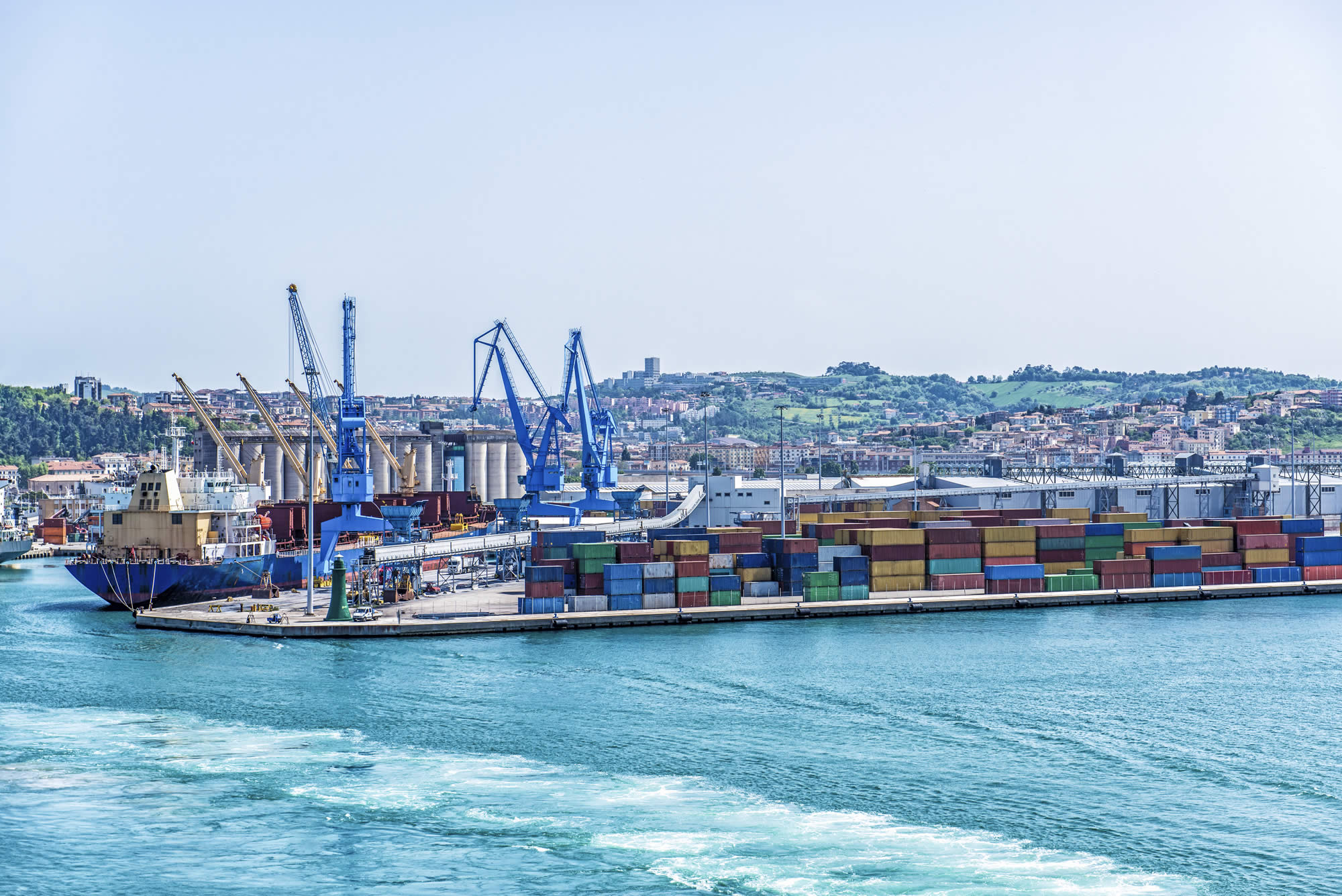 Gdansk Poland Container Terminal DCT - Slide - Fibrelite