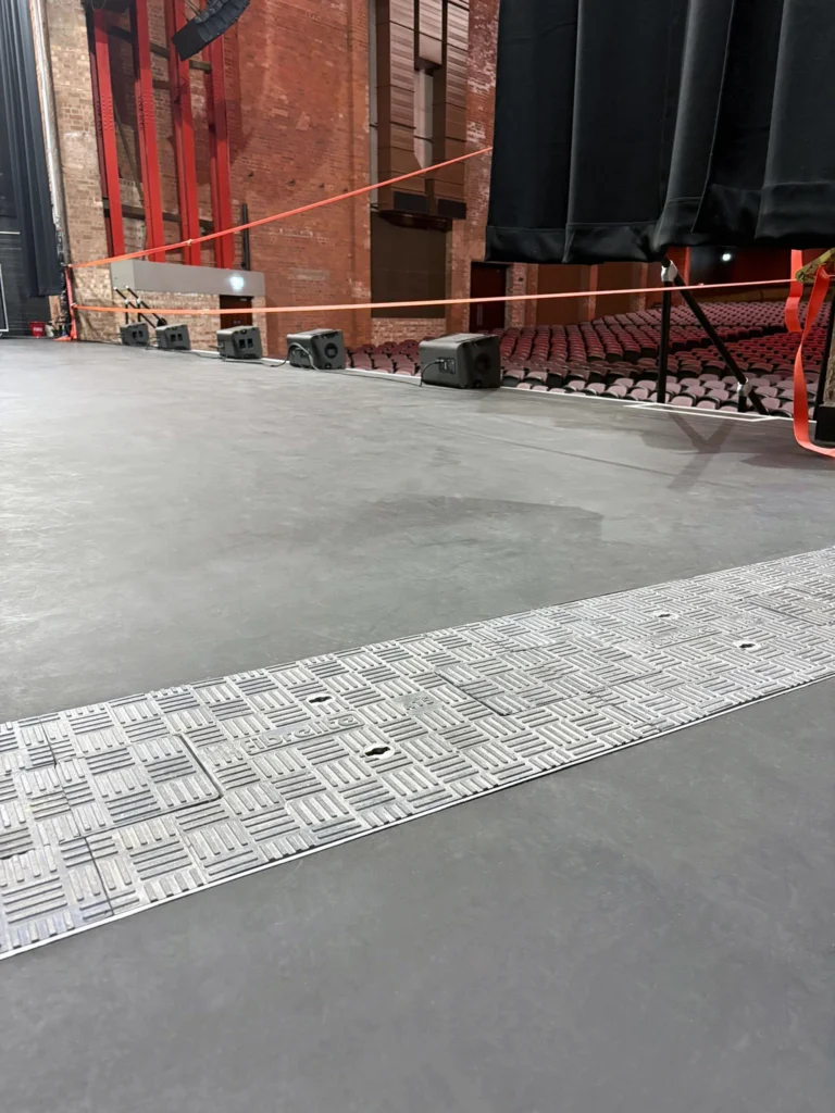 Live Entertainment Venue, UK - Fibrelite