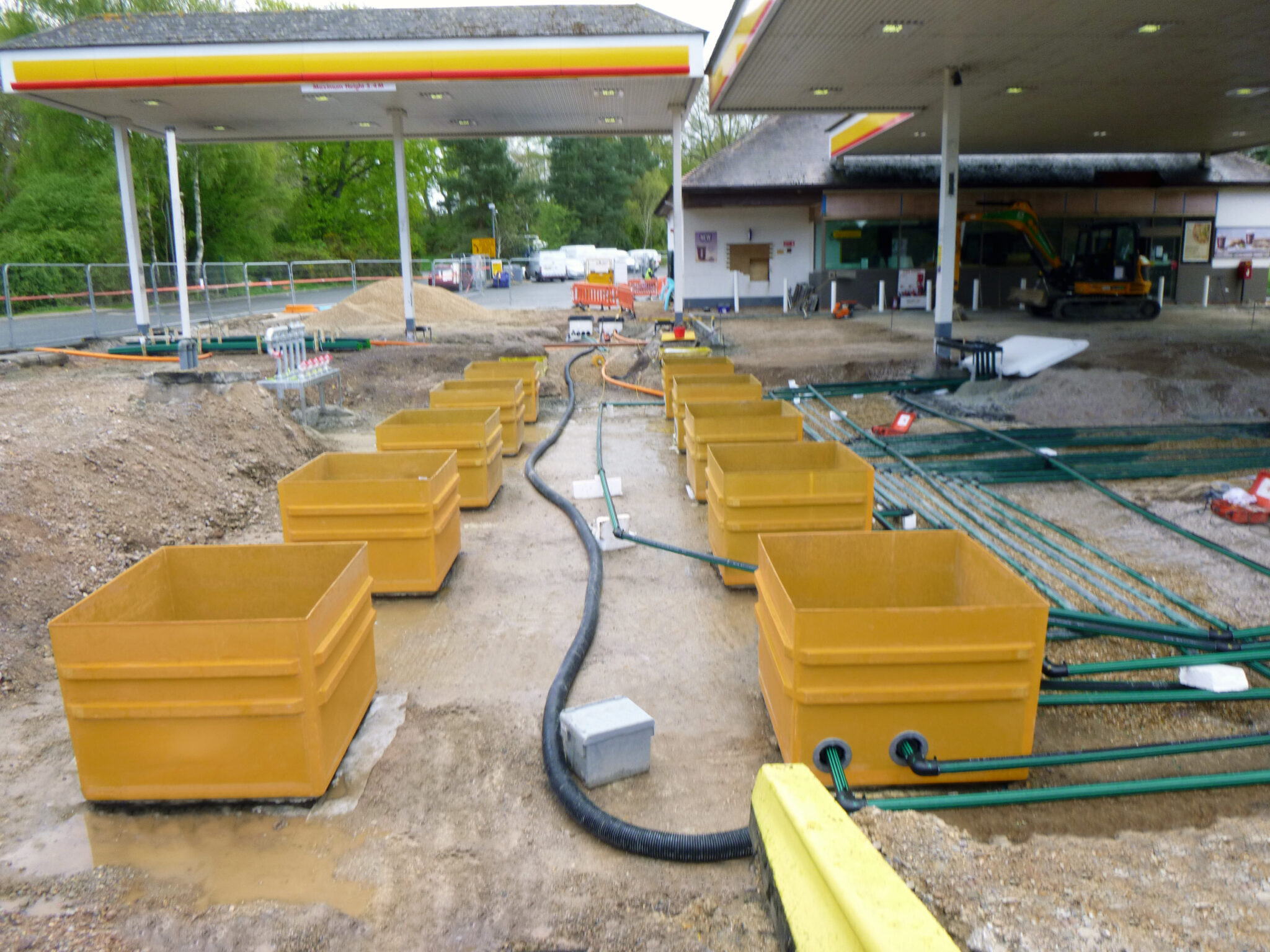 Petrol Stations & Forecourts - Fibrelite