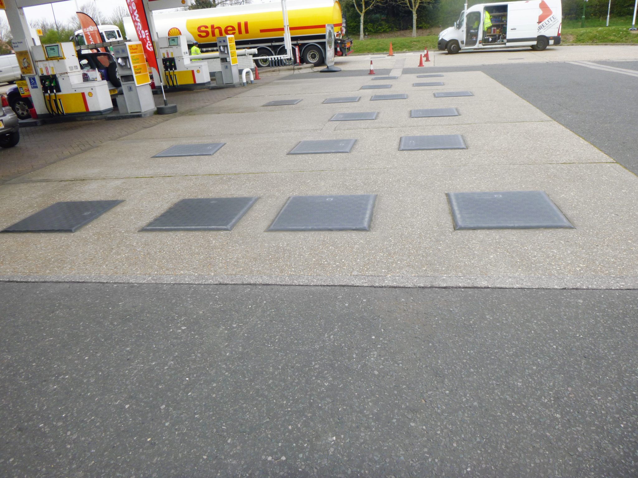 Shell Retail Fuelling, Eastfield, UK - Fibrelite