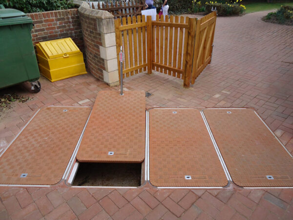 Educational Facility Grease Pits, UK - Fibrelite